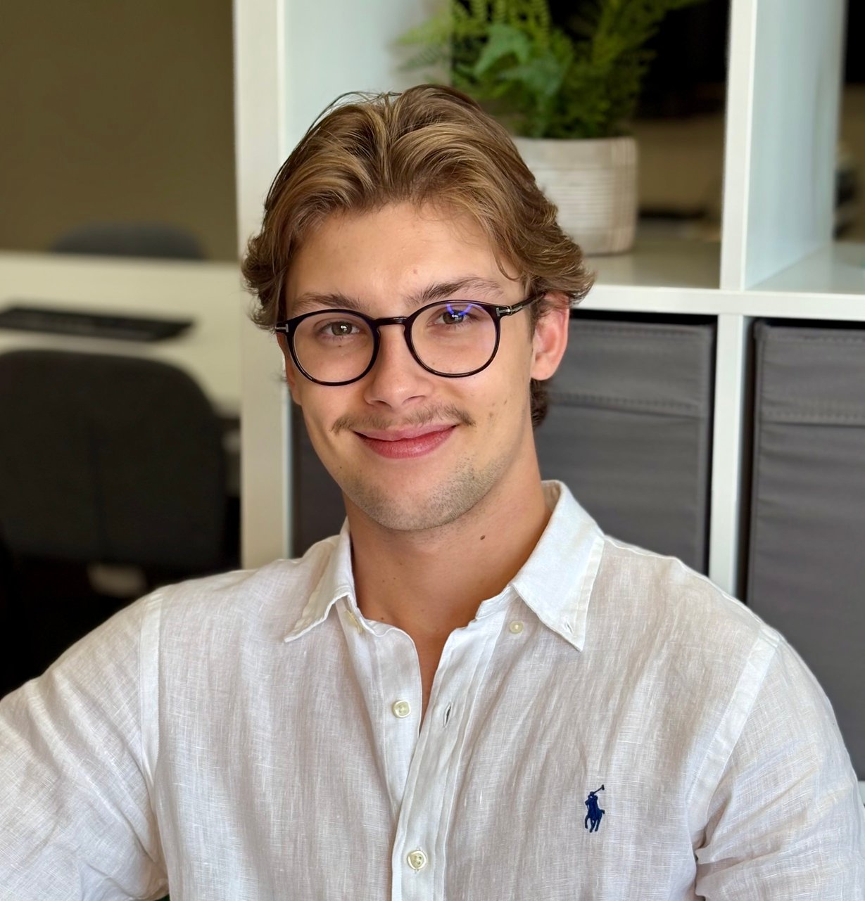 Funding Ambition - About Us - Charles & Dean